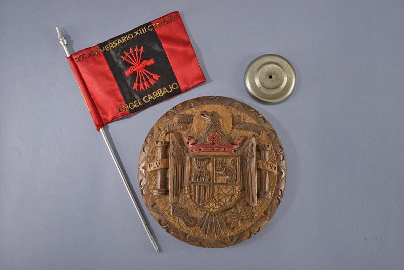 An insigna with coat of arms, Francisco Franco epoch 1940 - 1960 ...