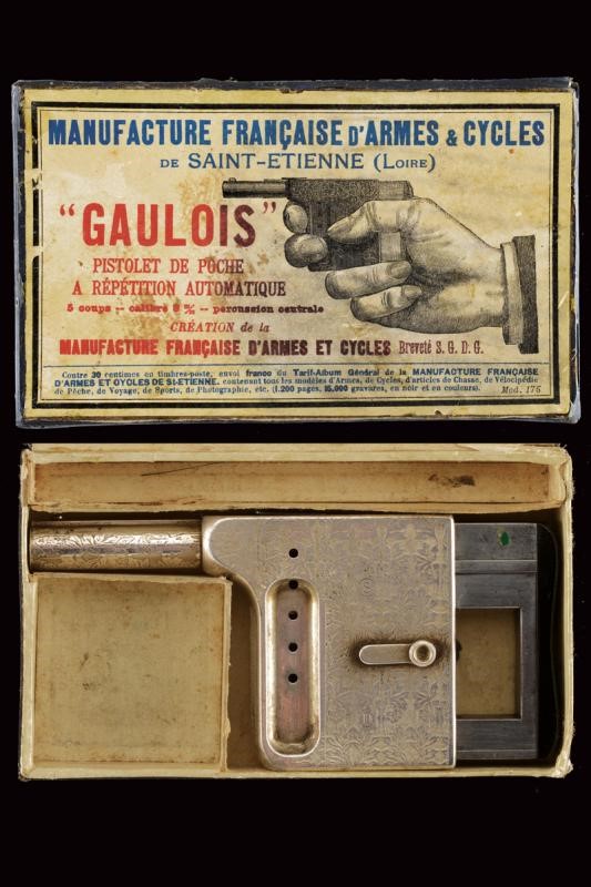 A rare Gaulois center fire palm pistol with original box 1875-1890 ...