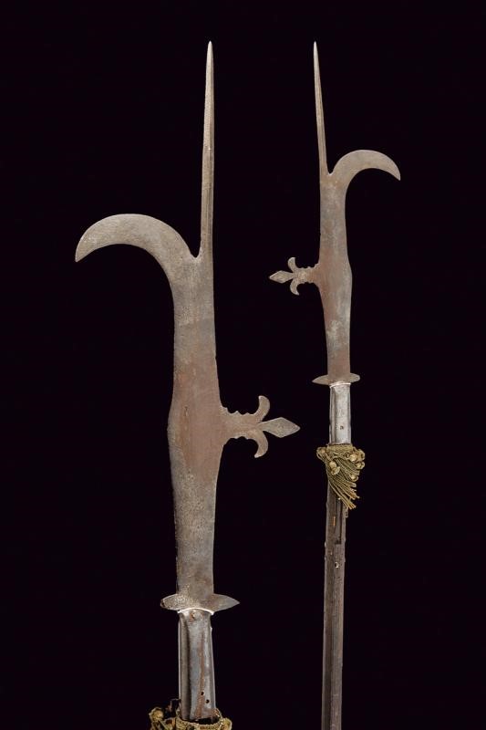 Roncone XVI Sec. | Importanti Armi Antiche e Armature da tutto il mondo ...