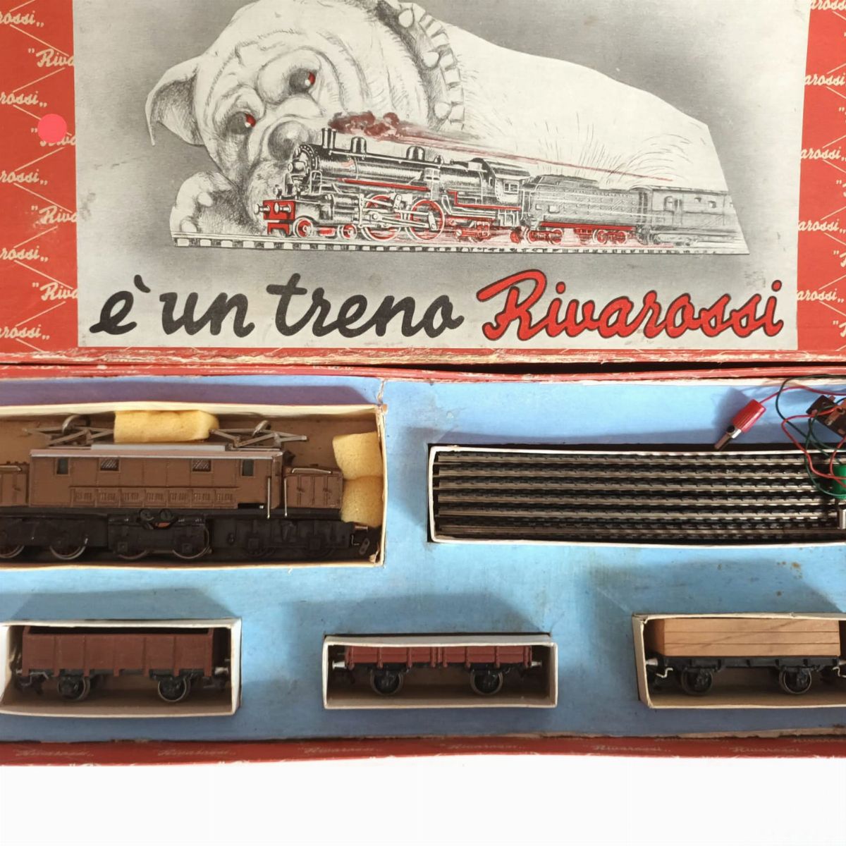 Rivarossi - Freight train with E626 locomotive and 12 RC80 curved ...