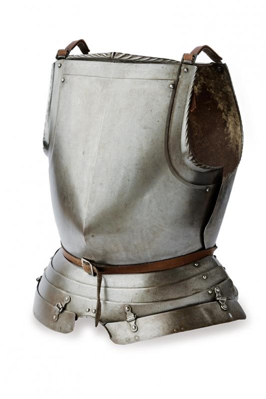 A fine backplate and breastplate - Germany | Rare and Fine Antique Arms ...