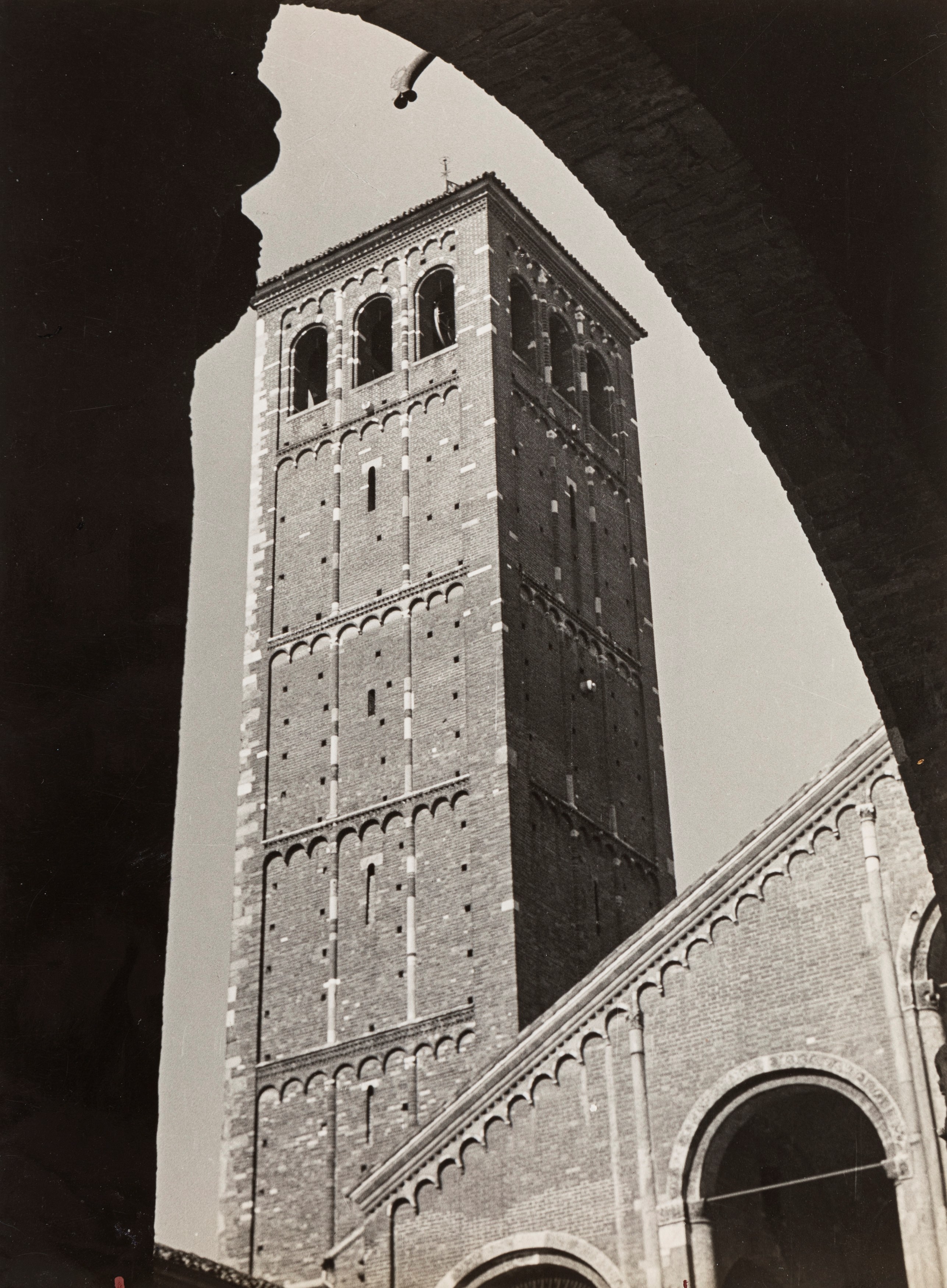 Bruno Stefani - La basilica di Sant'Ambrogio, Milano anni 1950/1960 ...