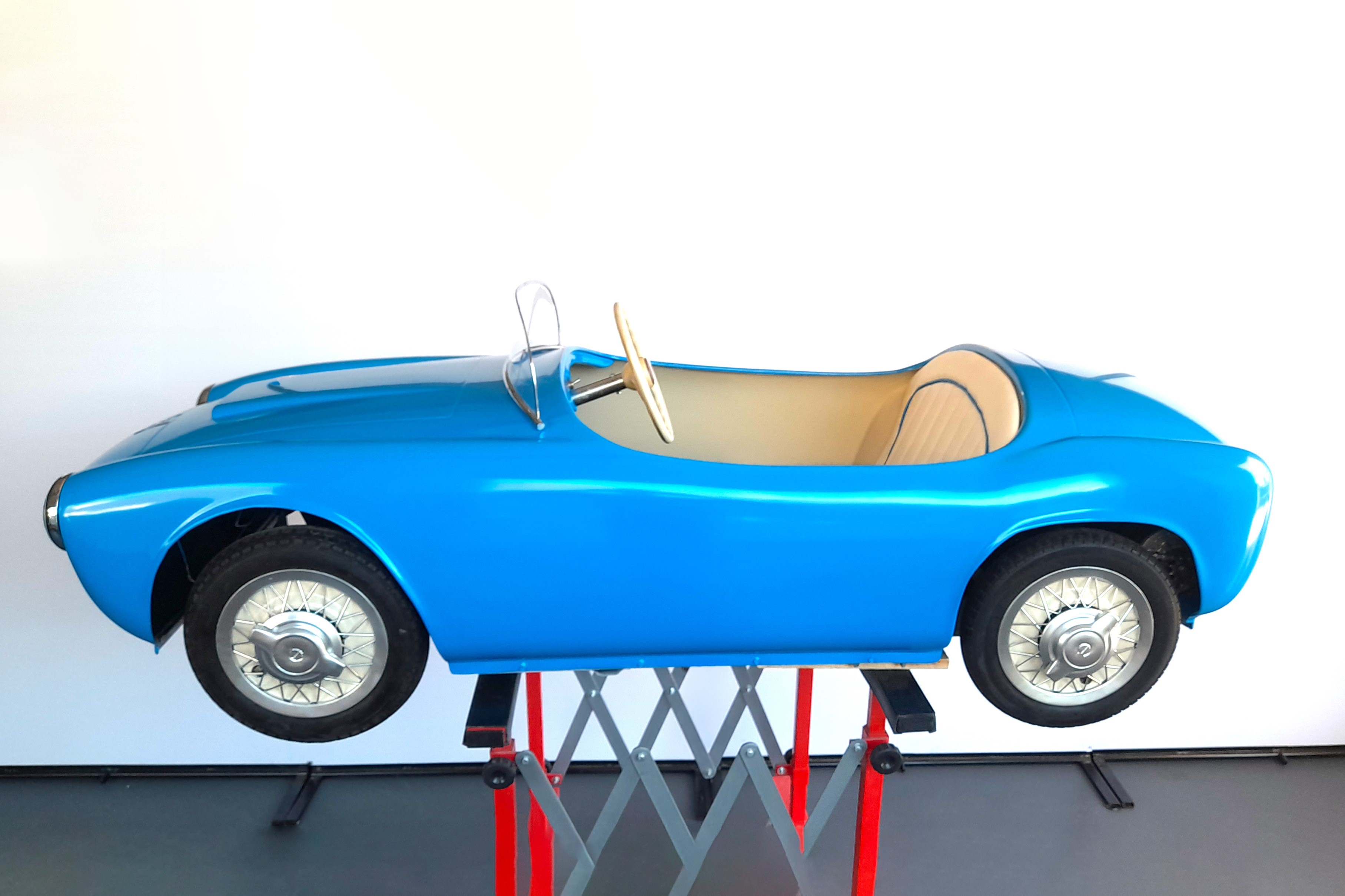 S.I.L.A - Original Bimbo Racer Ferrari V12 Tot Rod Pedal Car 1962 ...