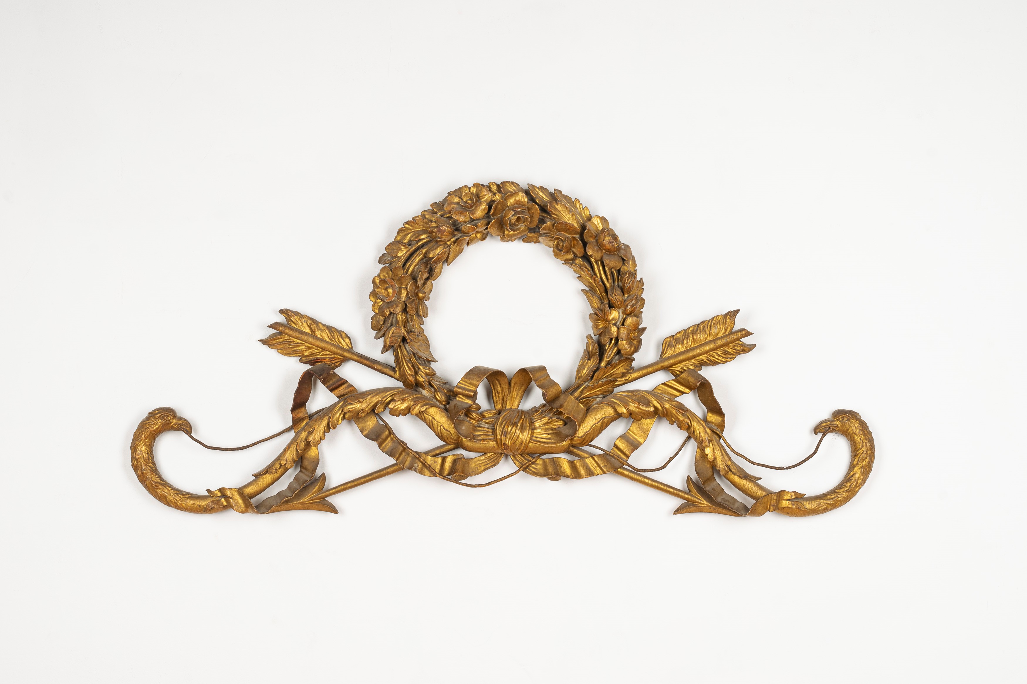 Fregio in legno intagliato e dorato, secolo XIX | Incanti d'Arte ...