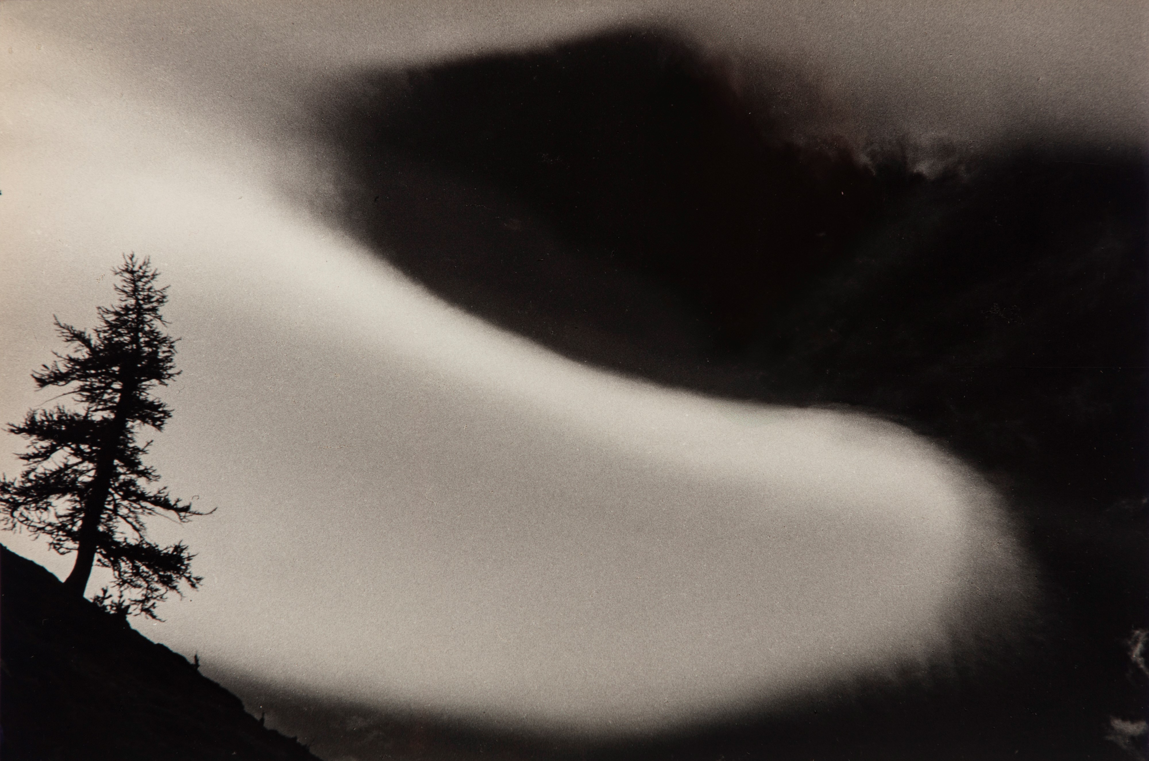 Riccardo Moncalvo - La contessa del vento 1938 | Photographs | Finarte ...