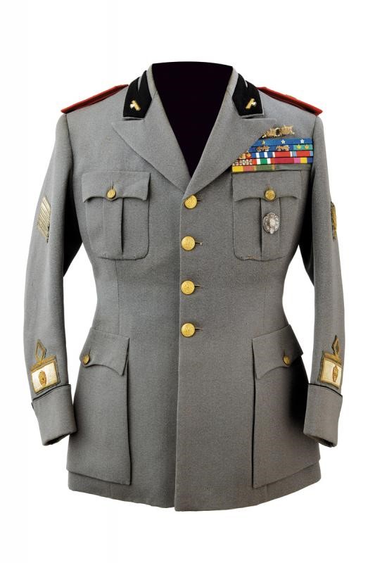 Rara giubba da generale della MVSN 1940 circa | Rare Armi Antiche e ...