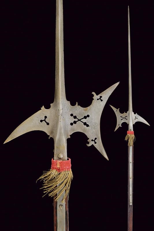 A halberd Prima metà del XVII Secolo | Fine Antique Arms and Armour ...