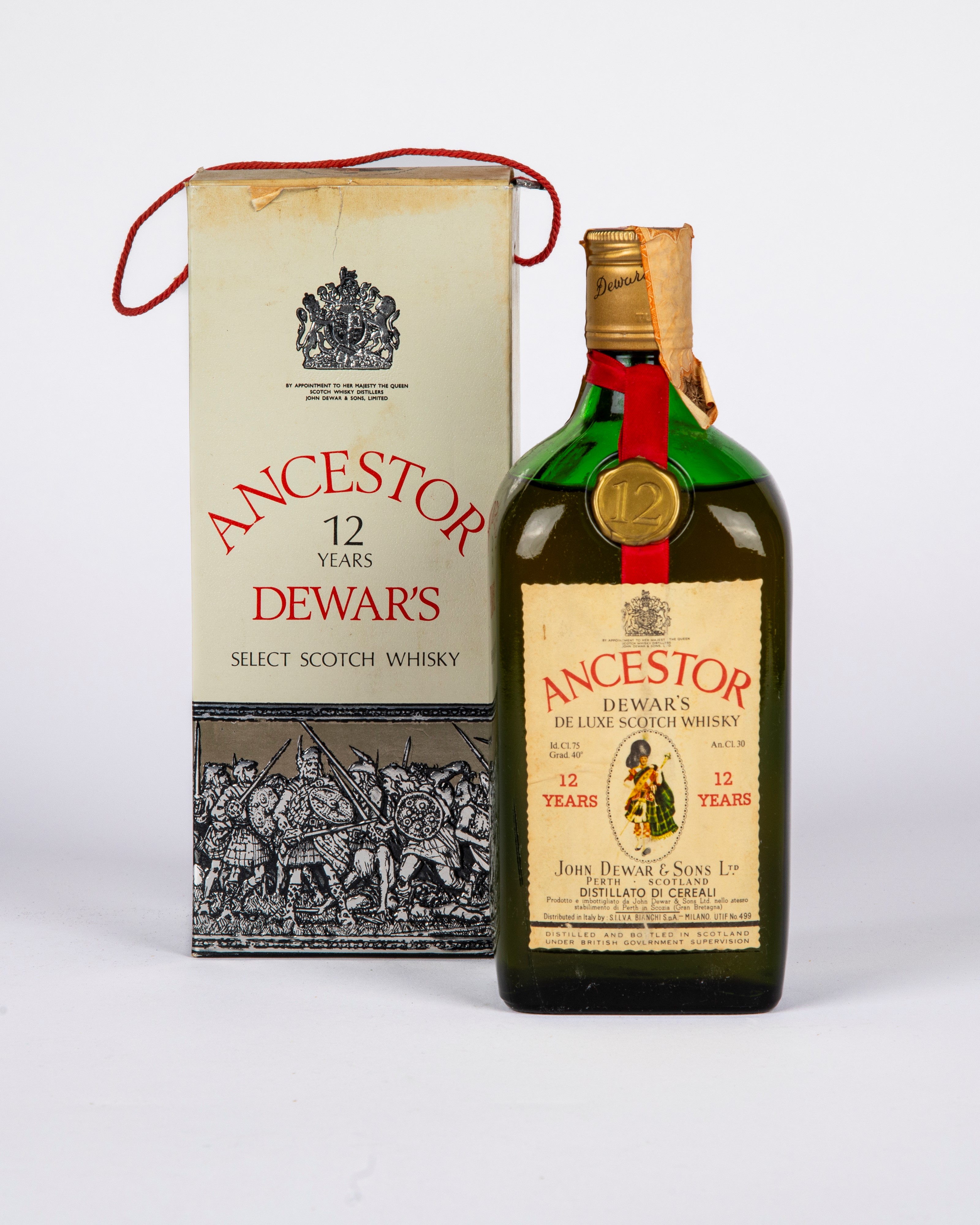 Scozia - Dewar's 12 Year Old Blended Scotch Whisky | Fine Wines ...