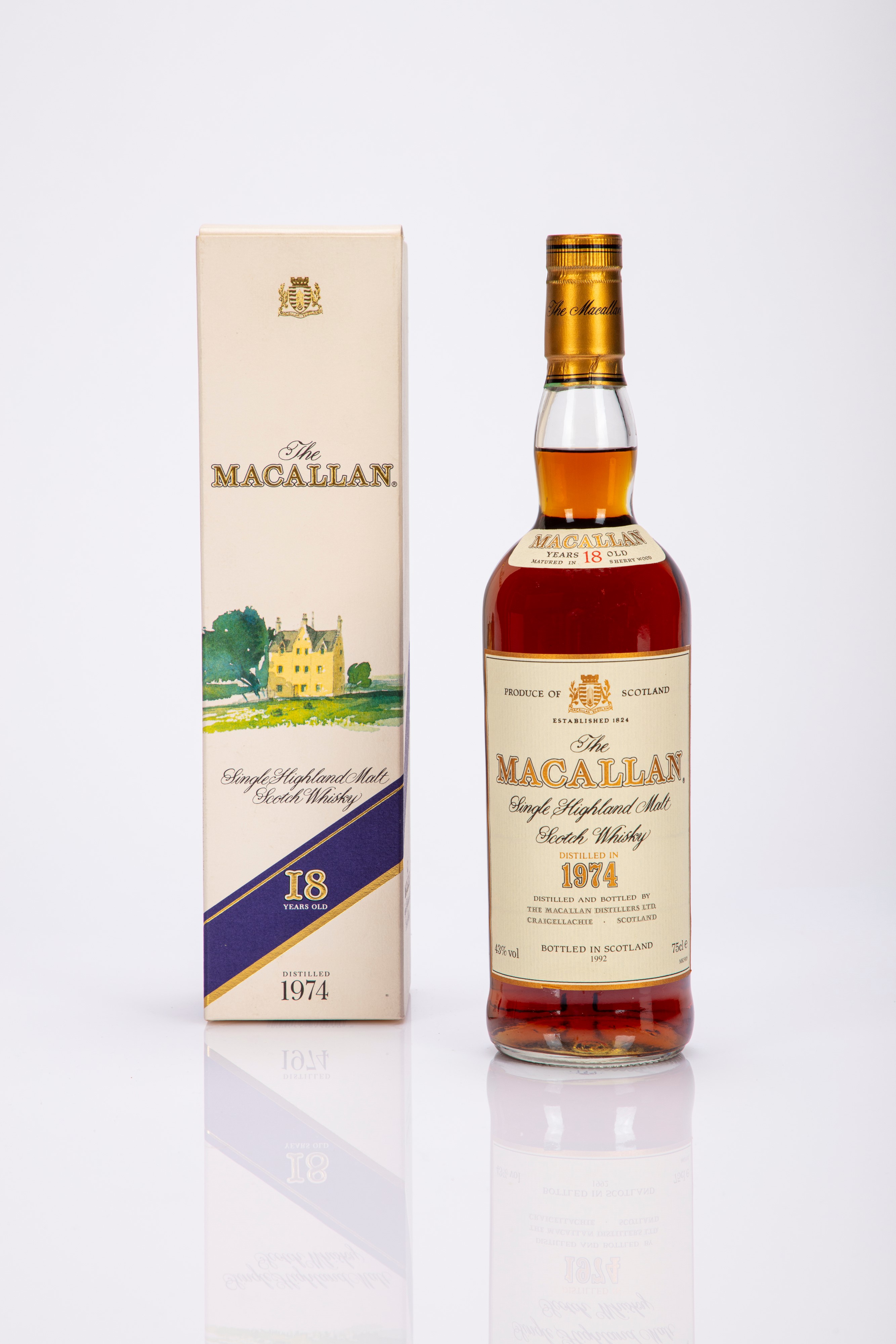 Scozia - The Macallan 18 Years Old Sherry Oak Single Malt Scotch Whisky ...