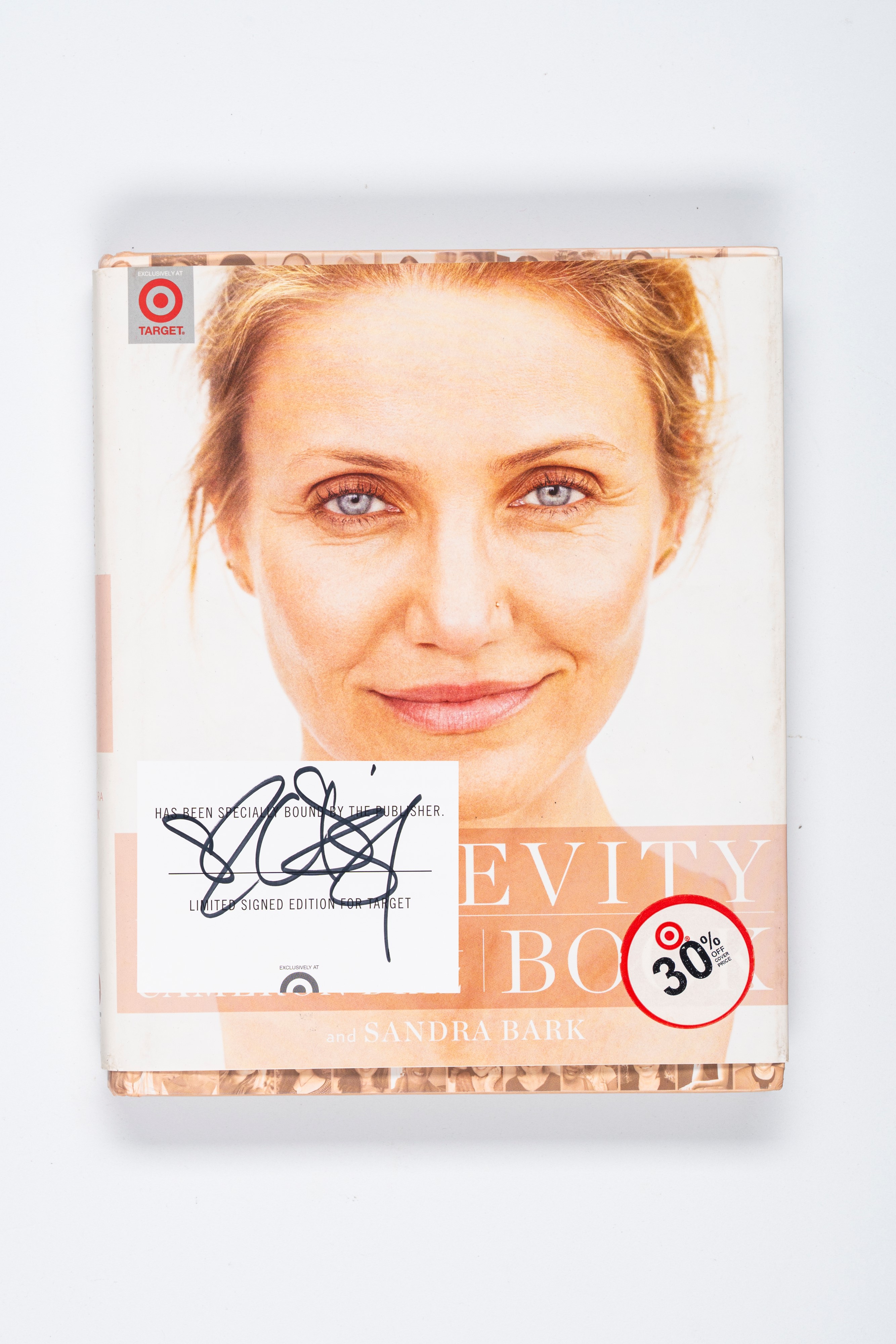 Cameron Diaz - Cameron Diaz – Libro autografato - "The Longevity Book ...