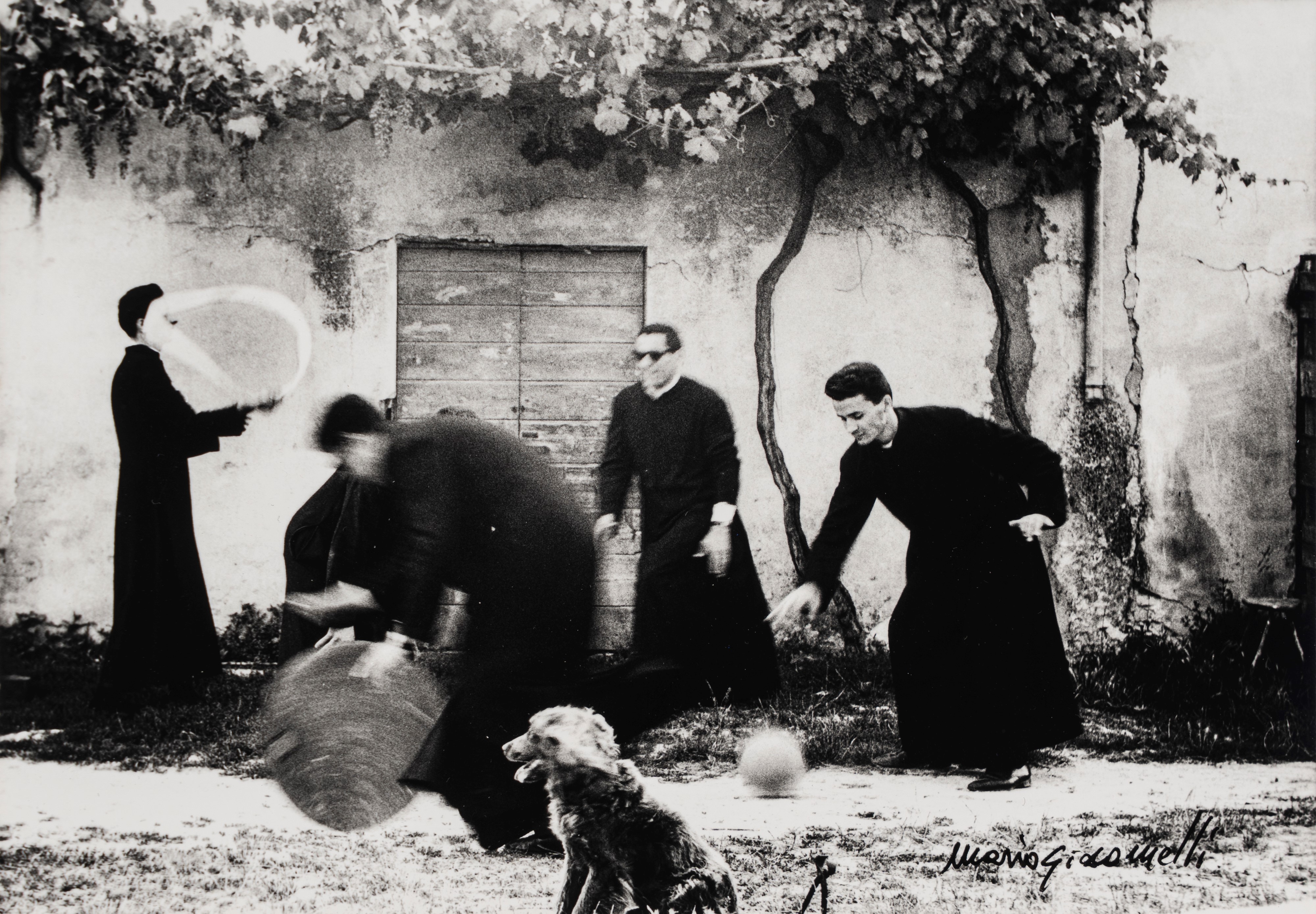 Mario Giacomelli - Io non ho mani che mi accarezzino il volto 1961/1963 | Italian Photographs ...