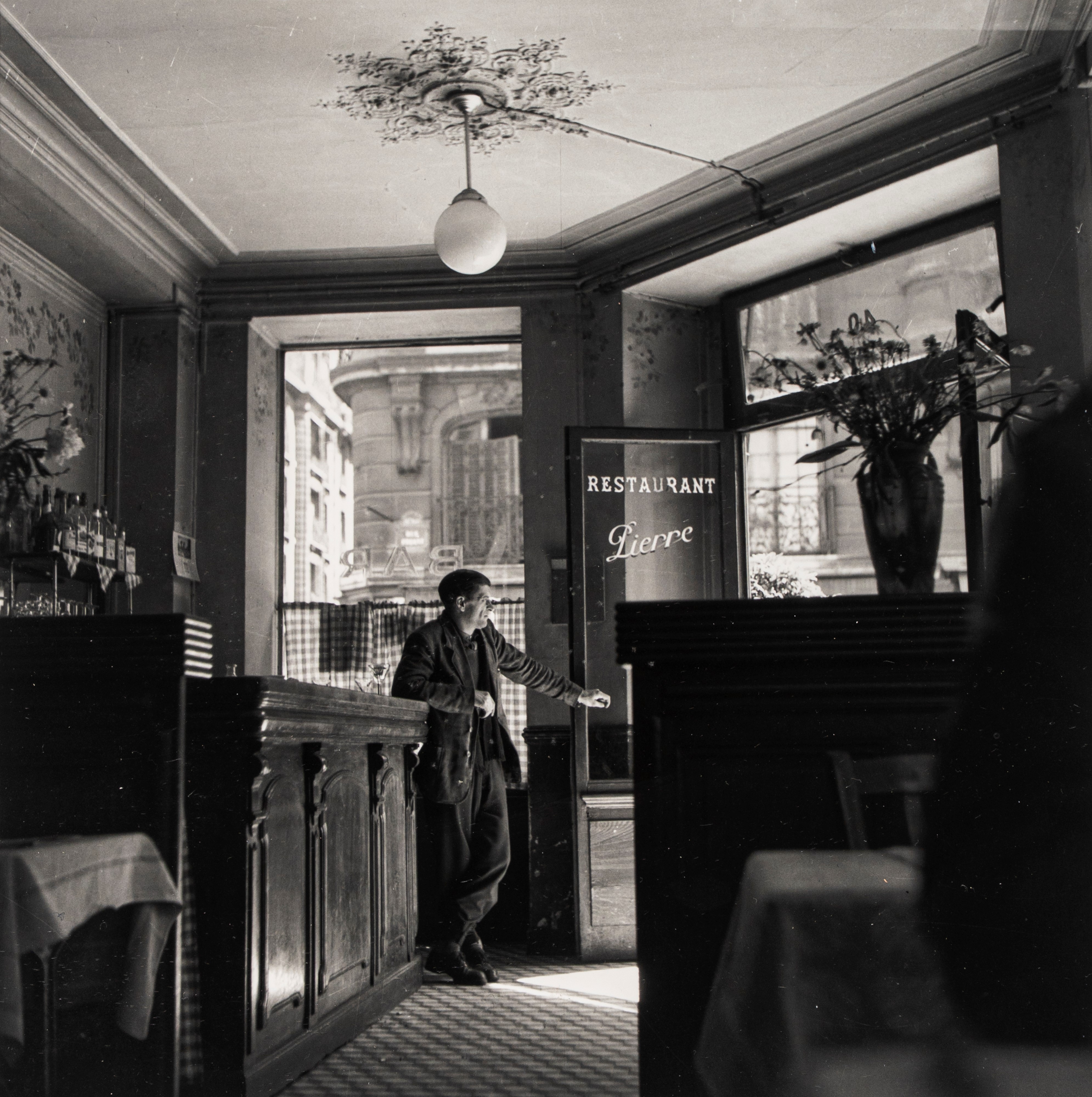 Louis Stettner - Restaurant Pierre 1951 | International Photography ...