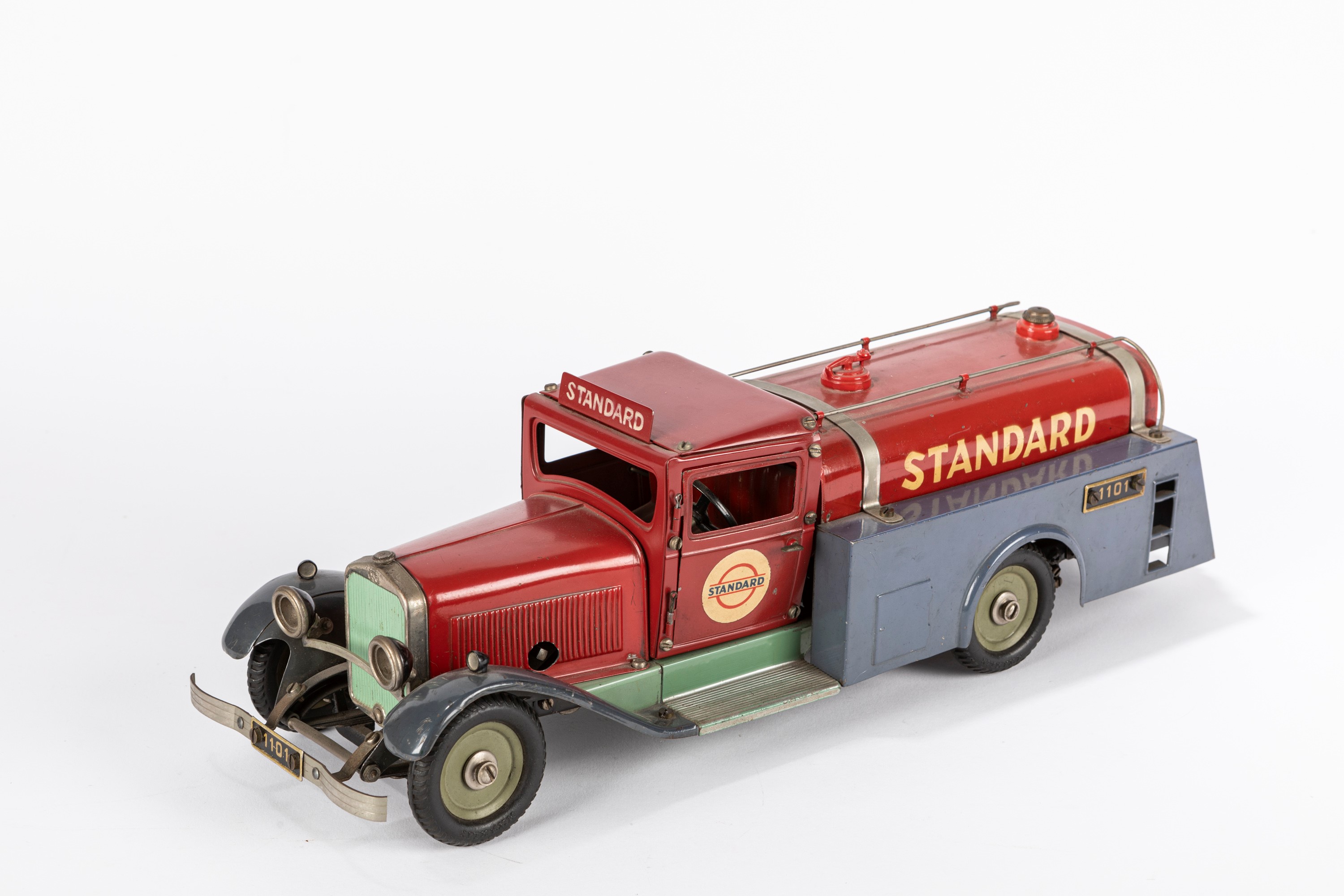 Marklin - Tanker 1101 Standard | Vintage Toys | Finarte, casa d'aste
