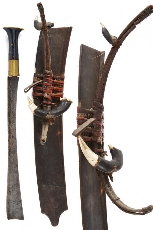 A rare sword (dao) of the Kachin-Naga | Rare and Fine Antique Arms from ...