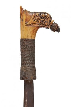 A small Mandau / Parang ilang of the Kajan-Dayak | Rare and Fine ...