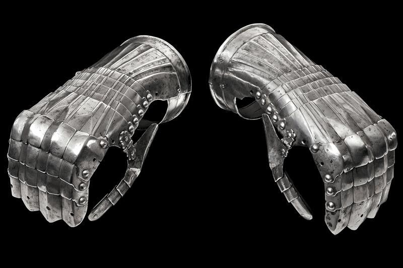 A pair of Maximilian gauntlets | Rare and Fine Antique Arms, Armour and ...