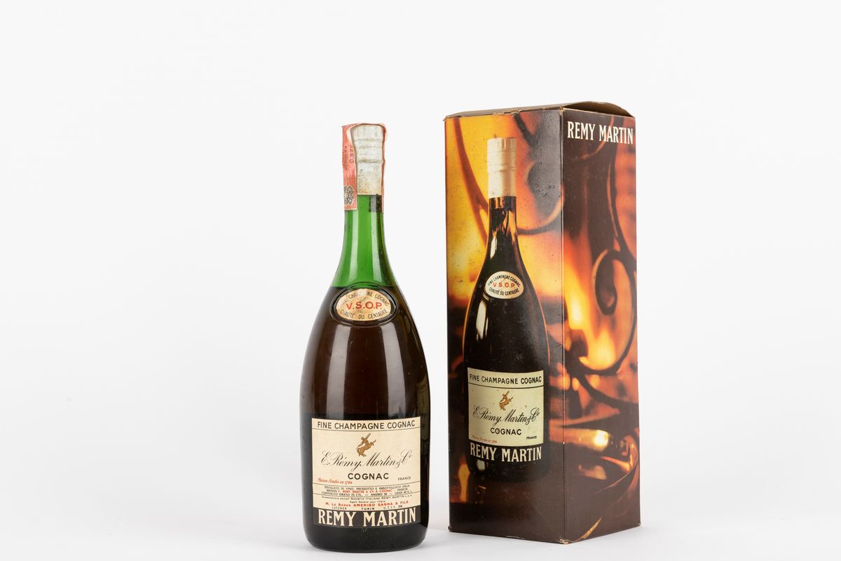 Francia - E. Remy Martin & Co. Fine Champagne VSOP Cognac Qualite du ...