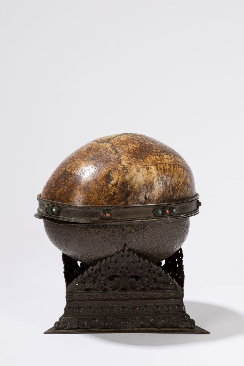 A Tibetan kapala. Tibet, 19th c. | Asian Art / 东方艺术 | Finarte, casa d'aste