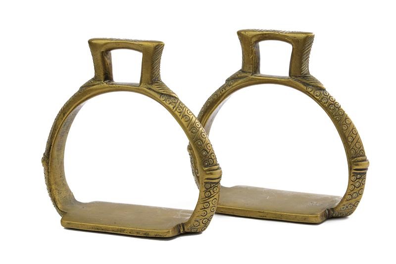 Paio di staffe XIX Secolo | Importanti Armi Antiche e Armature ...